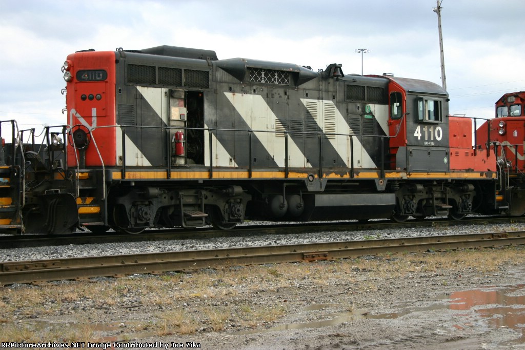 CN 4110 GP 9RM